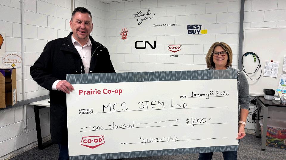 Prairie Co-op Sponsors MCS STEM lab | Prairie Co-op